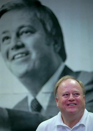 Joseph Maxwell "Max" Cleland | Obituary | Beyond the Dash